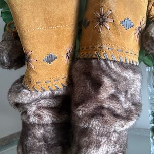 barbo | Shoes | Cozy Faux Fur Mukluks | Poshmark
